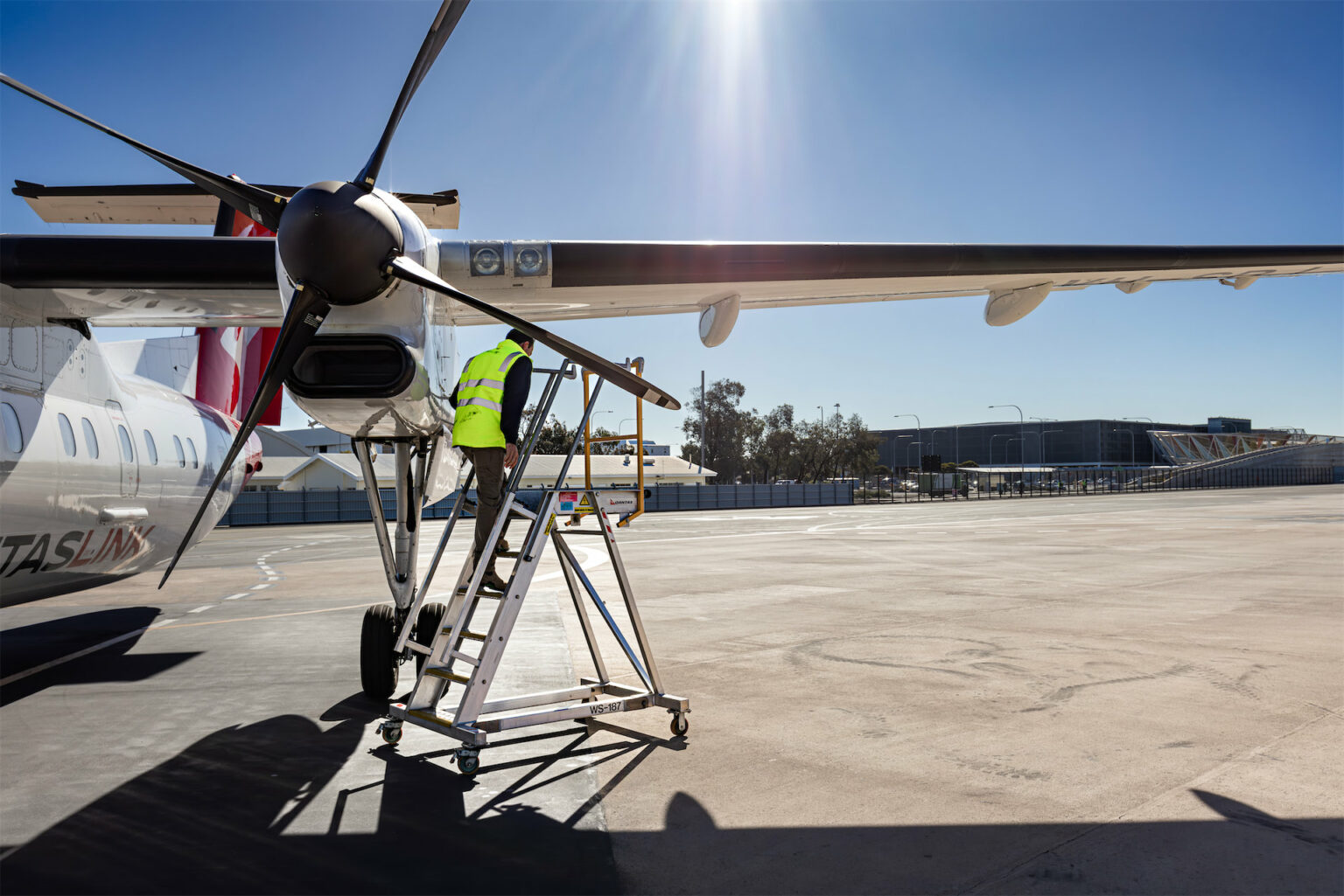Aircraft Line Maintenance Services